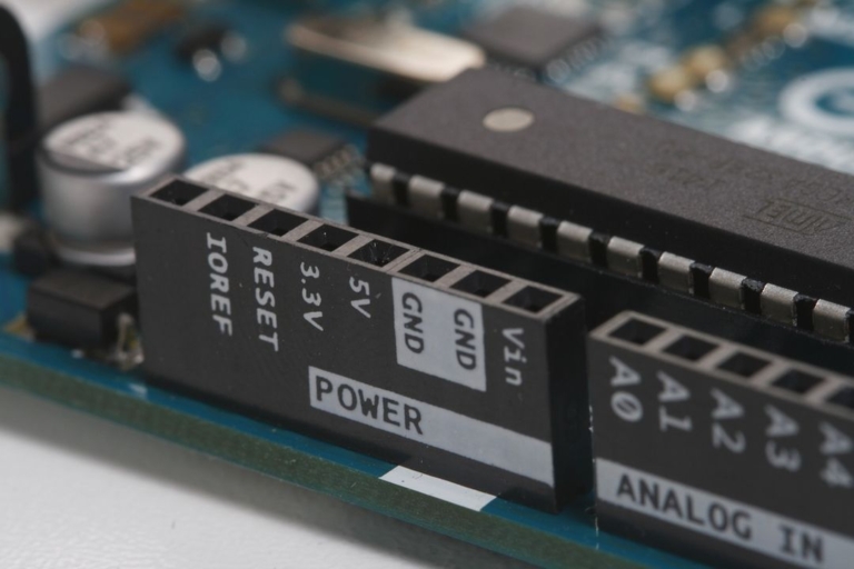 Arduinoボードの電源供給方法 | Spiceman